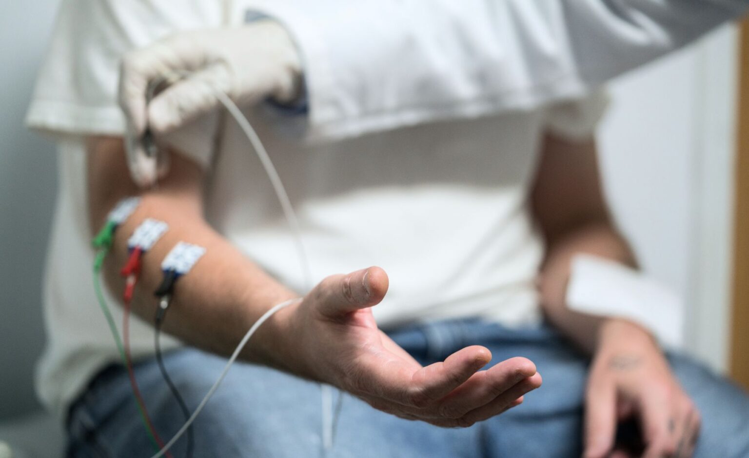 What Is an EMG Test? How It Detects Nerve & Muscle Damage